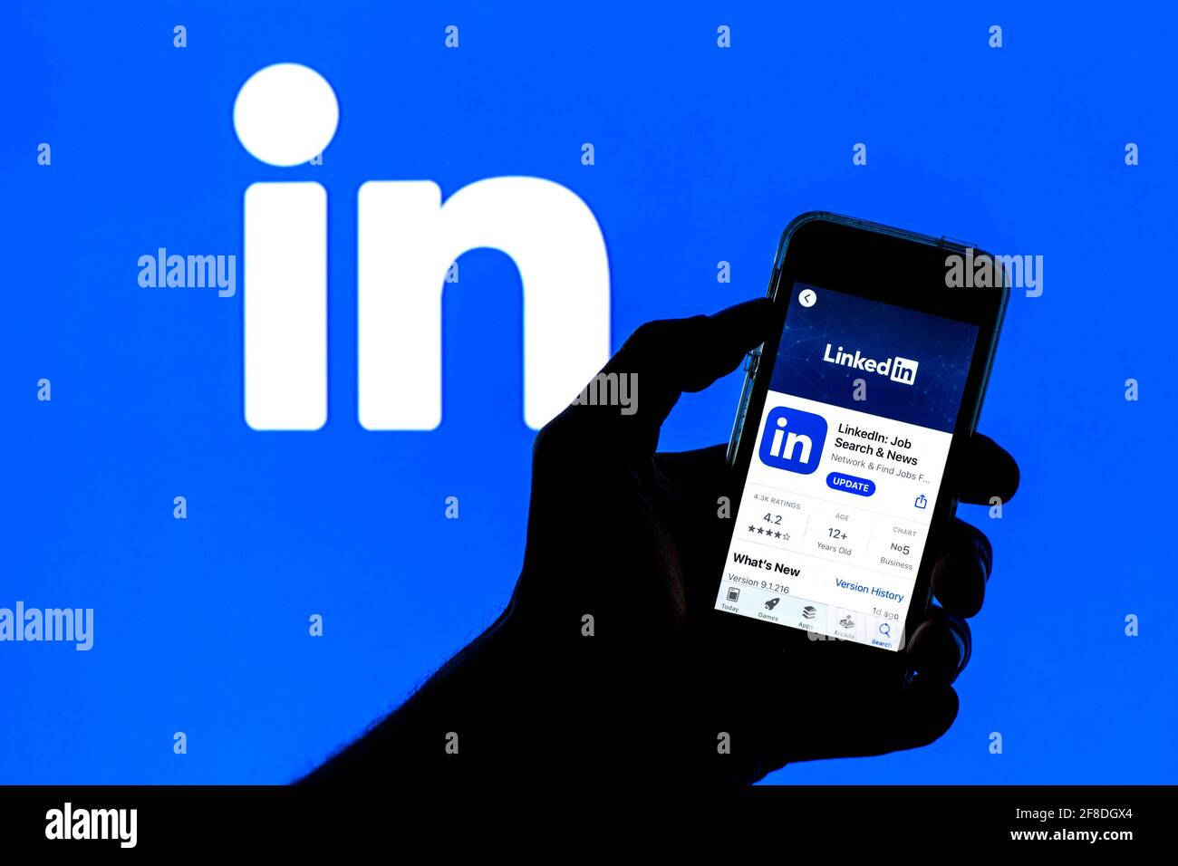 Linkedin background photo hi-res stock photography and images - Alamy