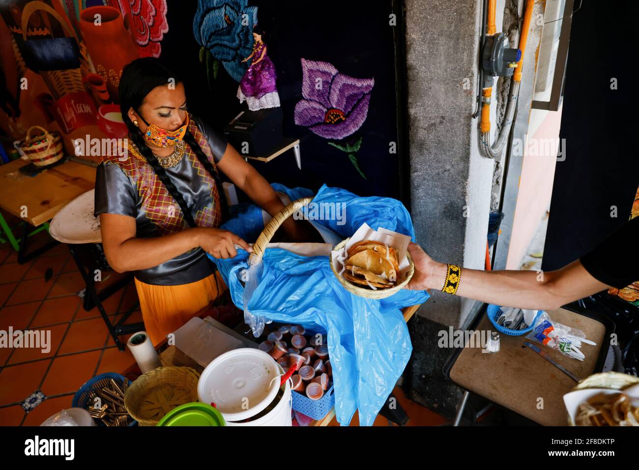 Taco chronicles hi-res stock photography and images - Alamy