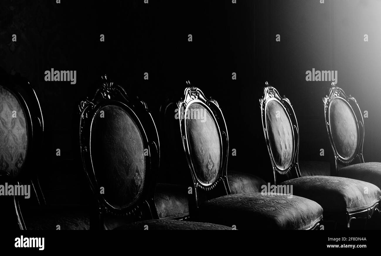 Antique chairs hi-res stock photography and images - Alamy