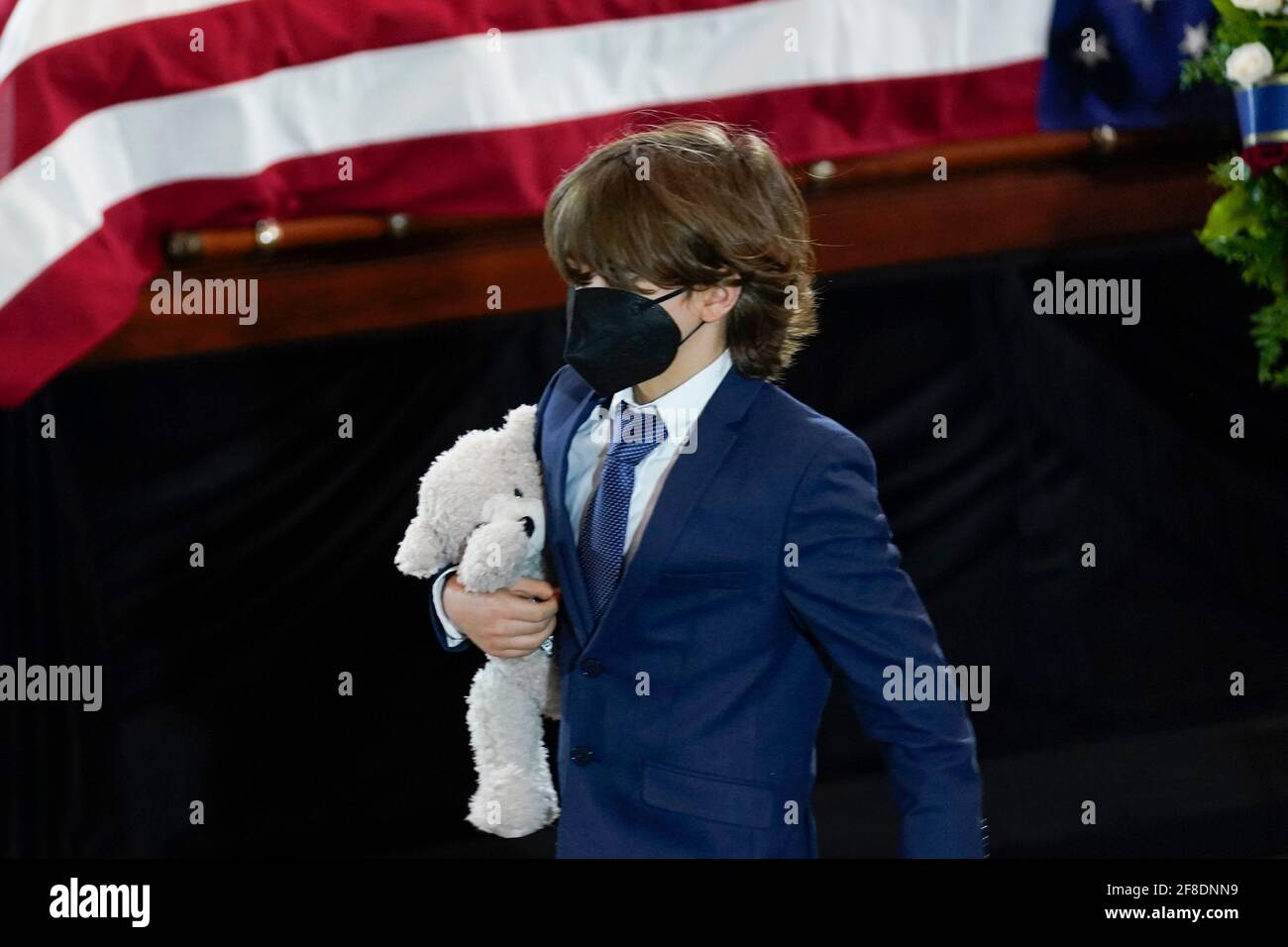 Son police officer hi-res stock photography and images - Alamy