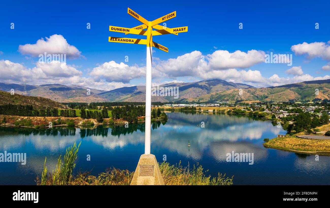 Cromwell Current High Resolution Stock Photography and Images - Alamy