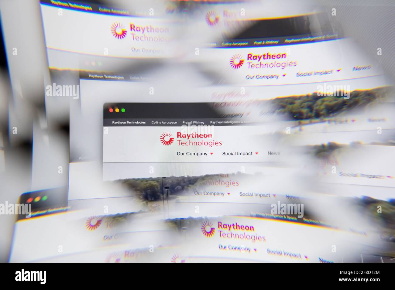 Raytheon logo hi-res stock photography and images - Alamy