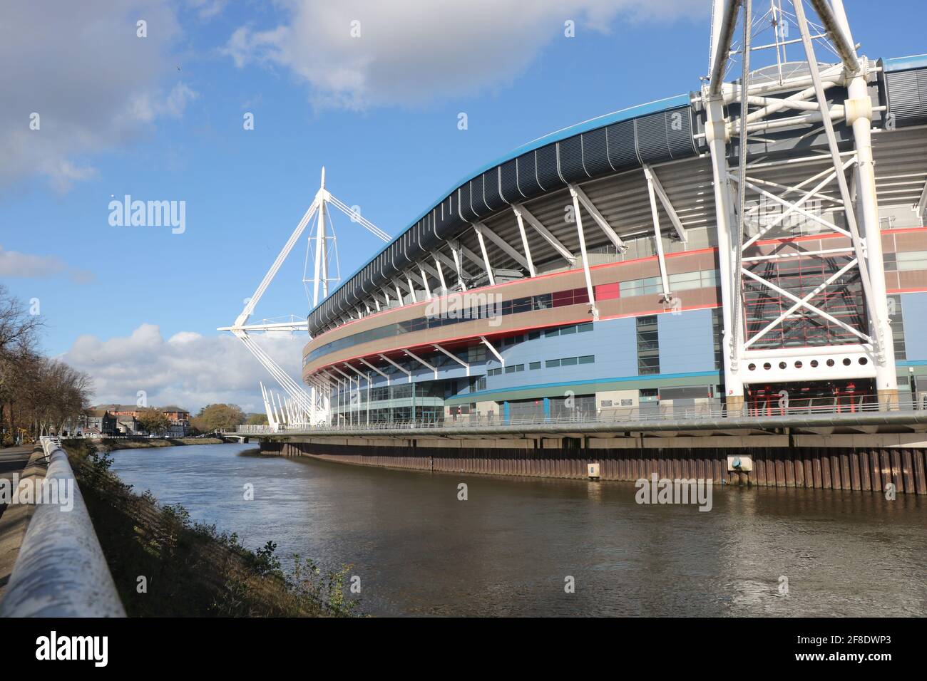 Principality stadium hi-res stock photography and images - Alamy