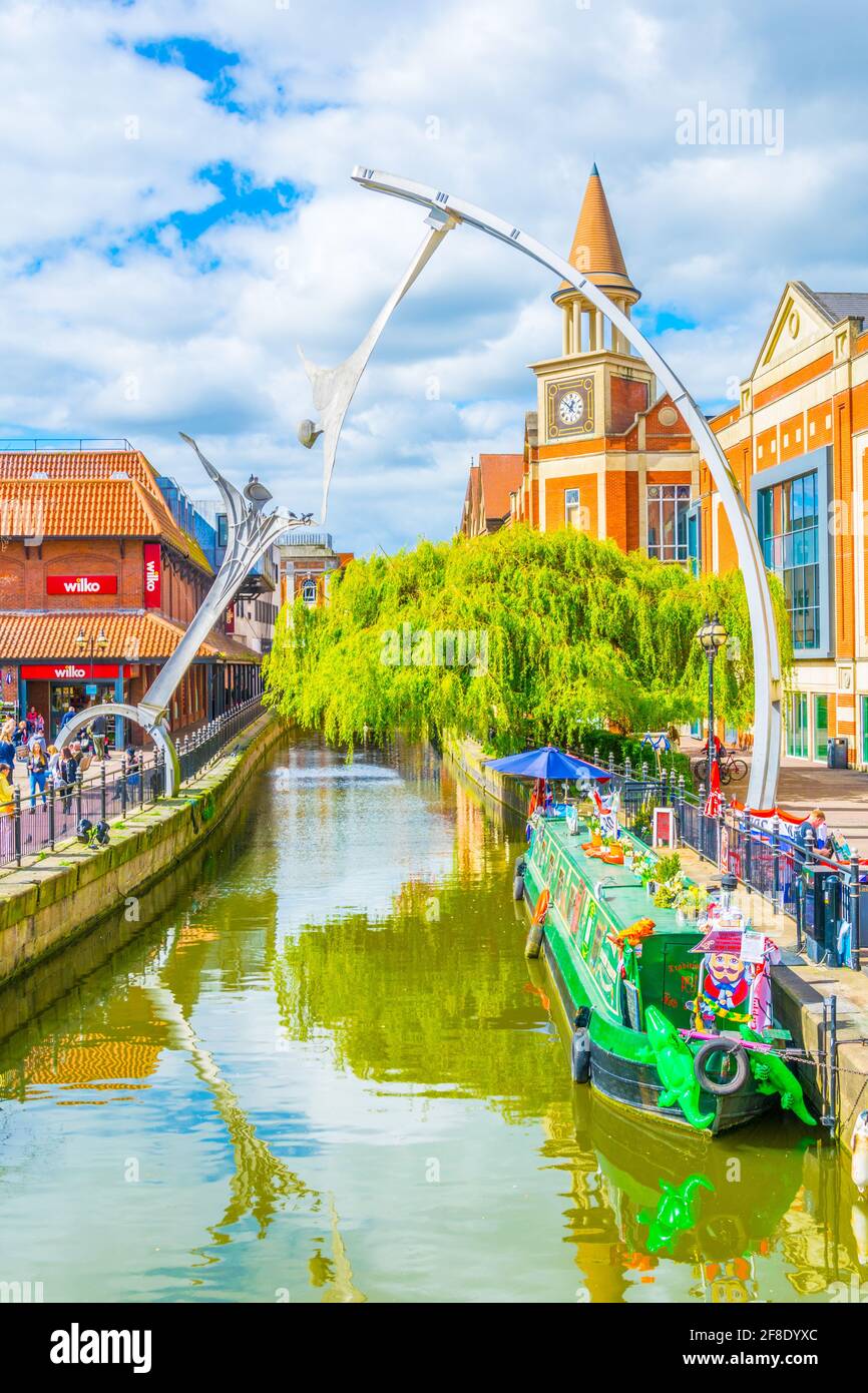 Empowerment statue lincoln sculpture hi-res stock photography and ...