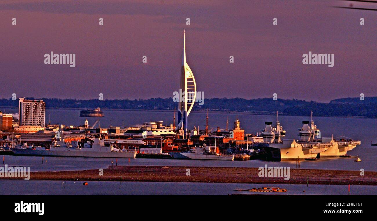 PORTSMOUTH NAVAL BASE AND THE SPINNAKER TOWER Stock Photo - Alamy