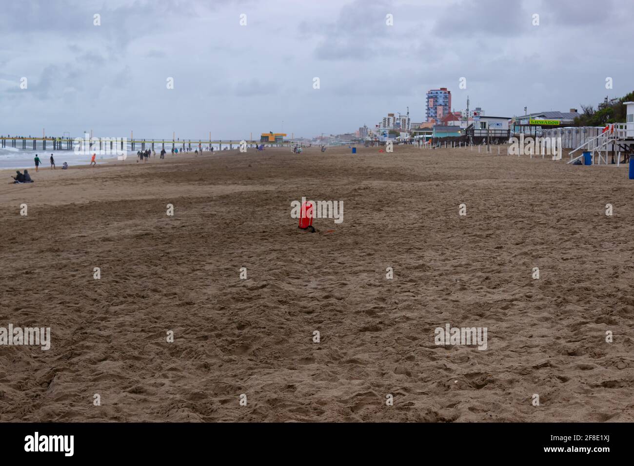 Beach without people during coronavirus Stock Photo - Alamy