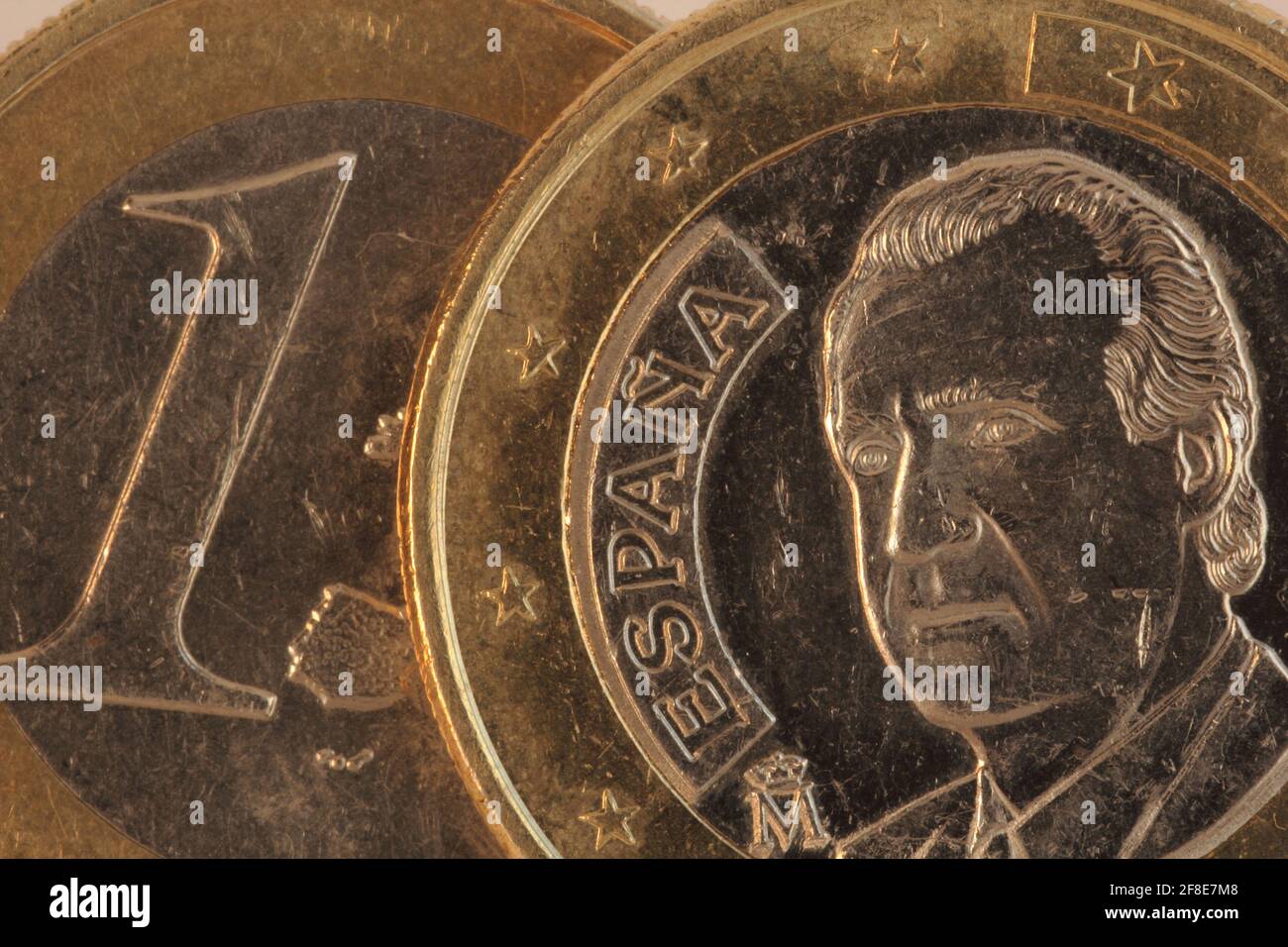 Spanish gold coins hi-res stock photography and images - Alamy