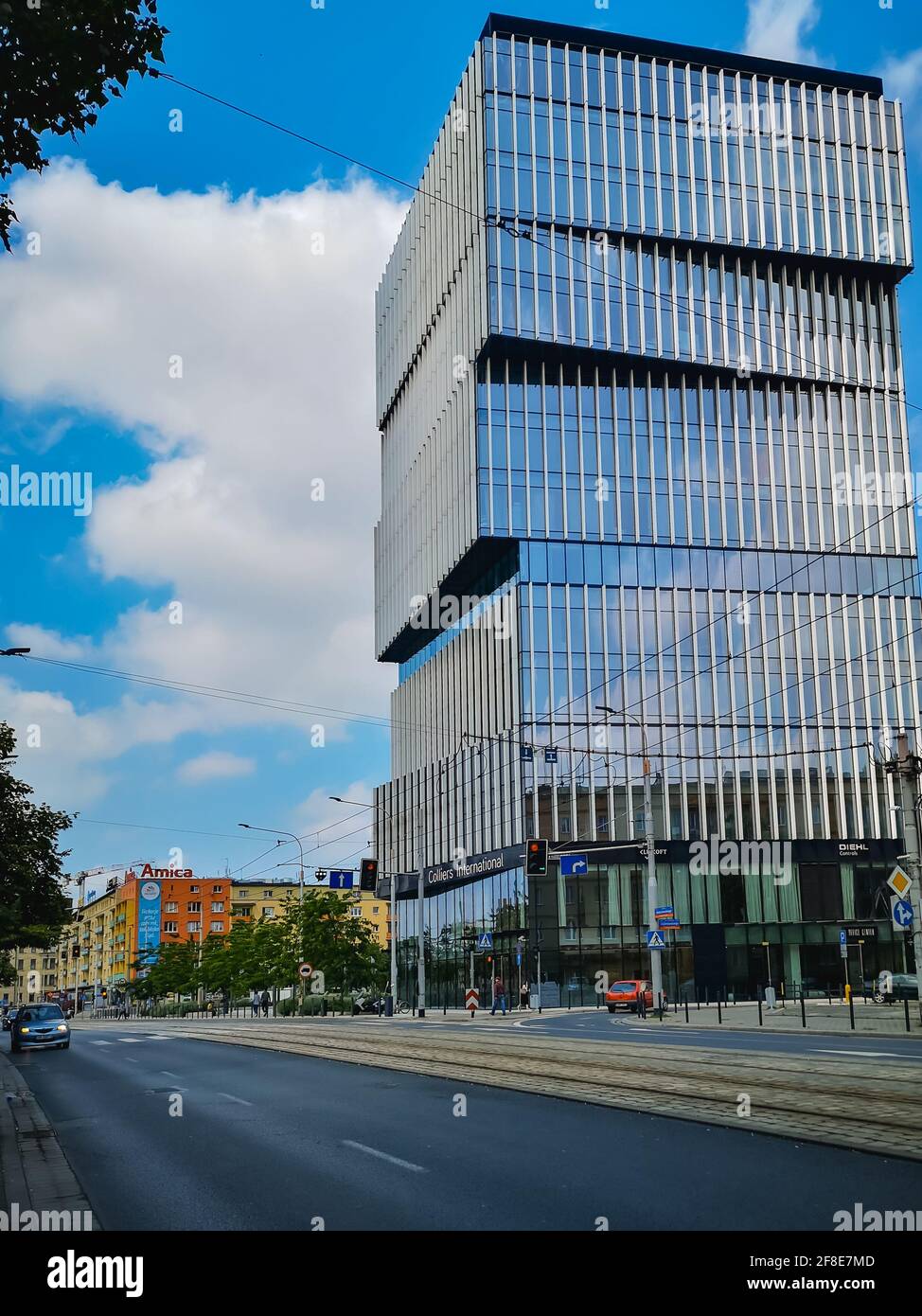 Silver tower hi-res stock photography and images - Alamy