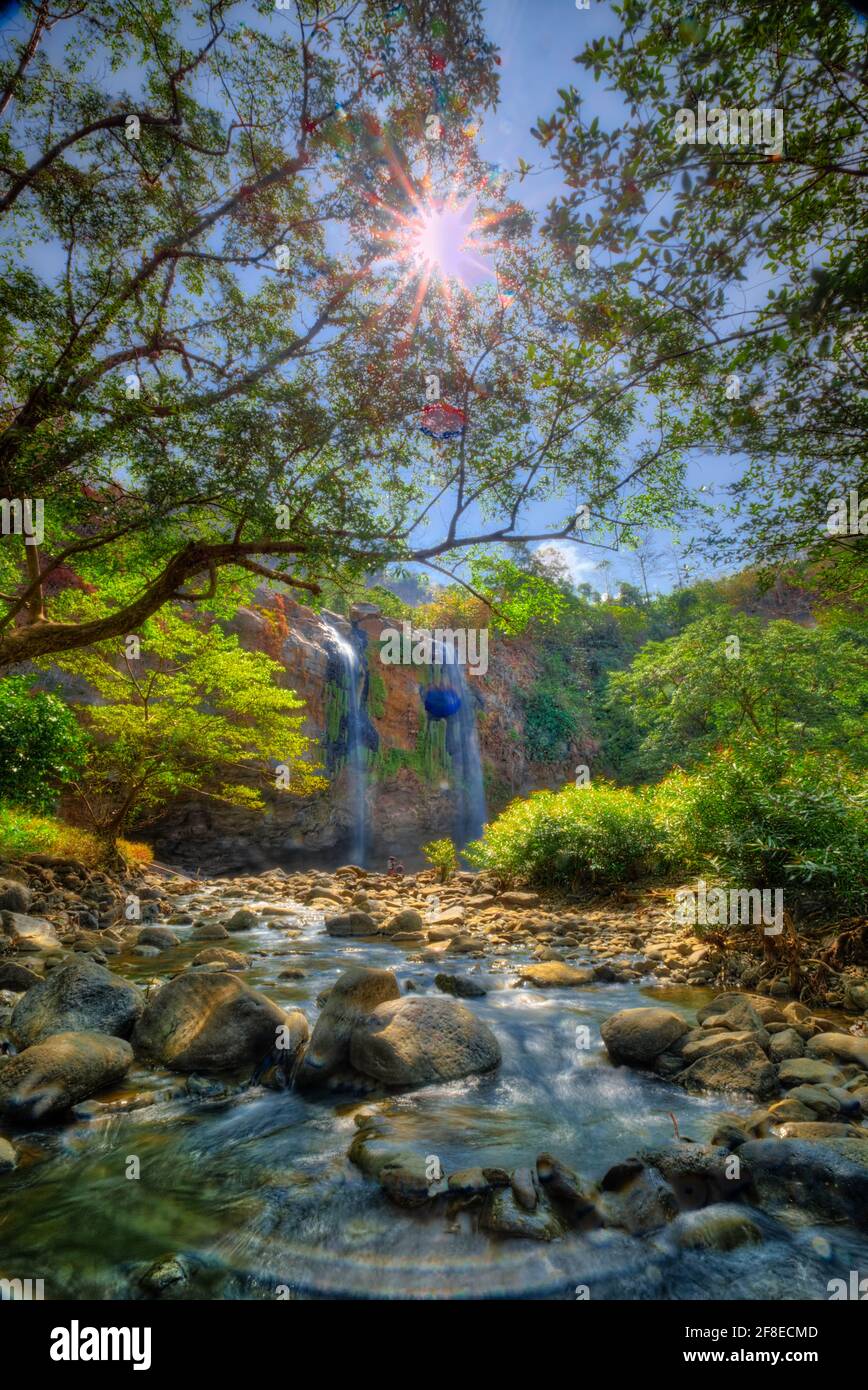 Berada dalam satu kawasan dengan Curug Cikanteh, Curug Sodong merupakan ...