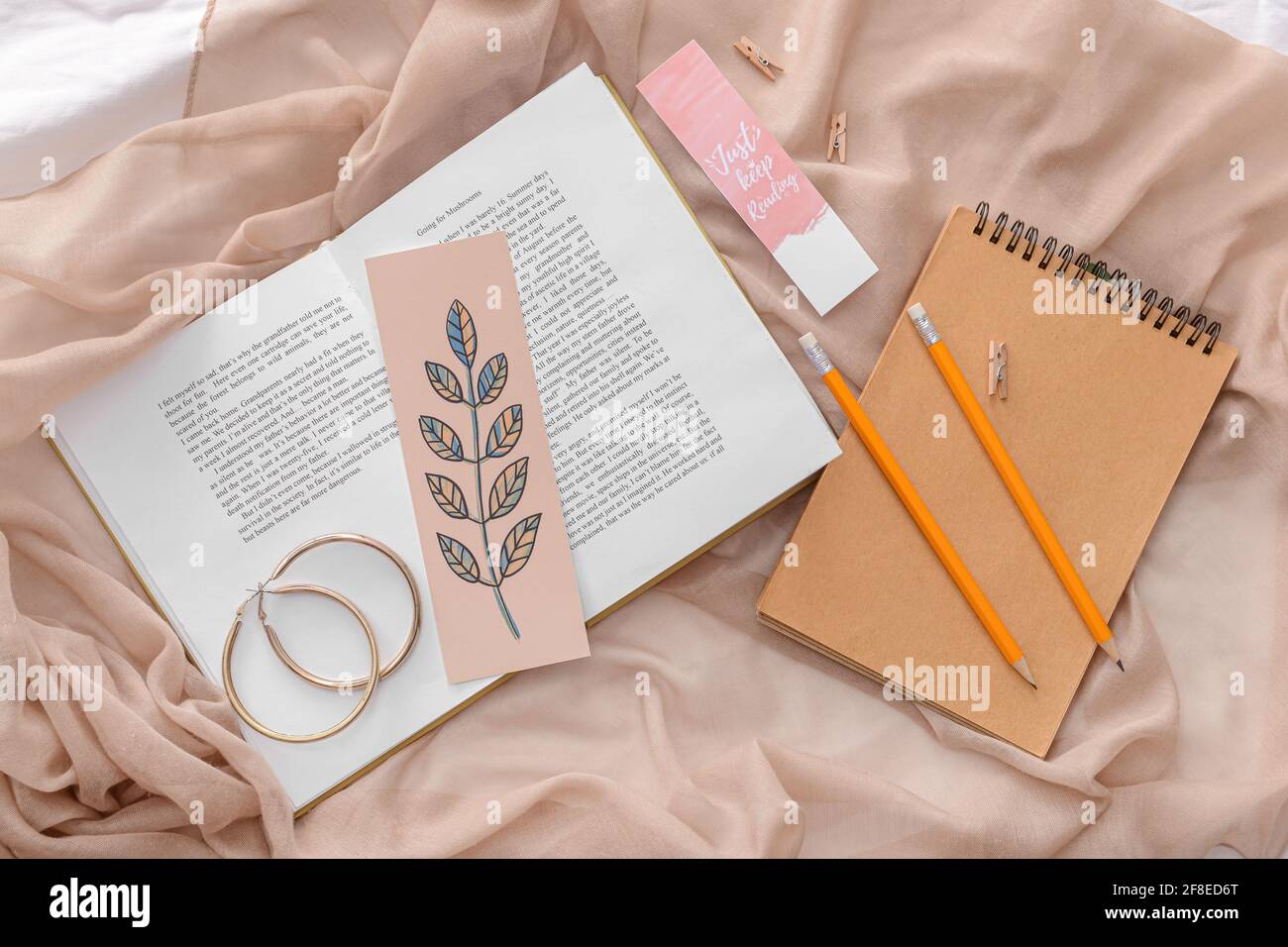 Beige bookmarks hi-res stock photography and images - Alamy