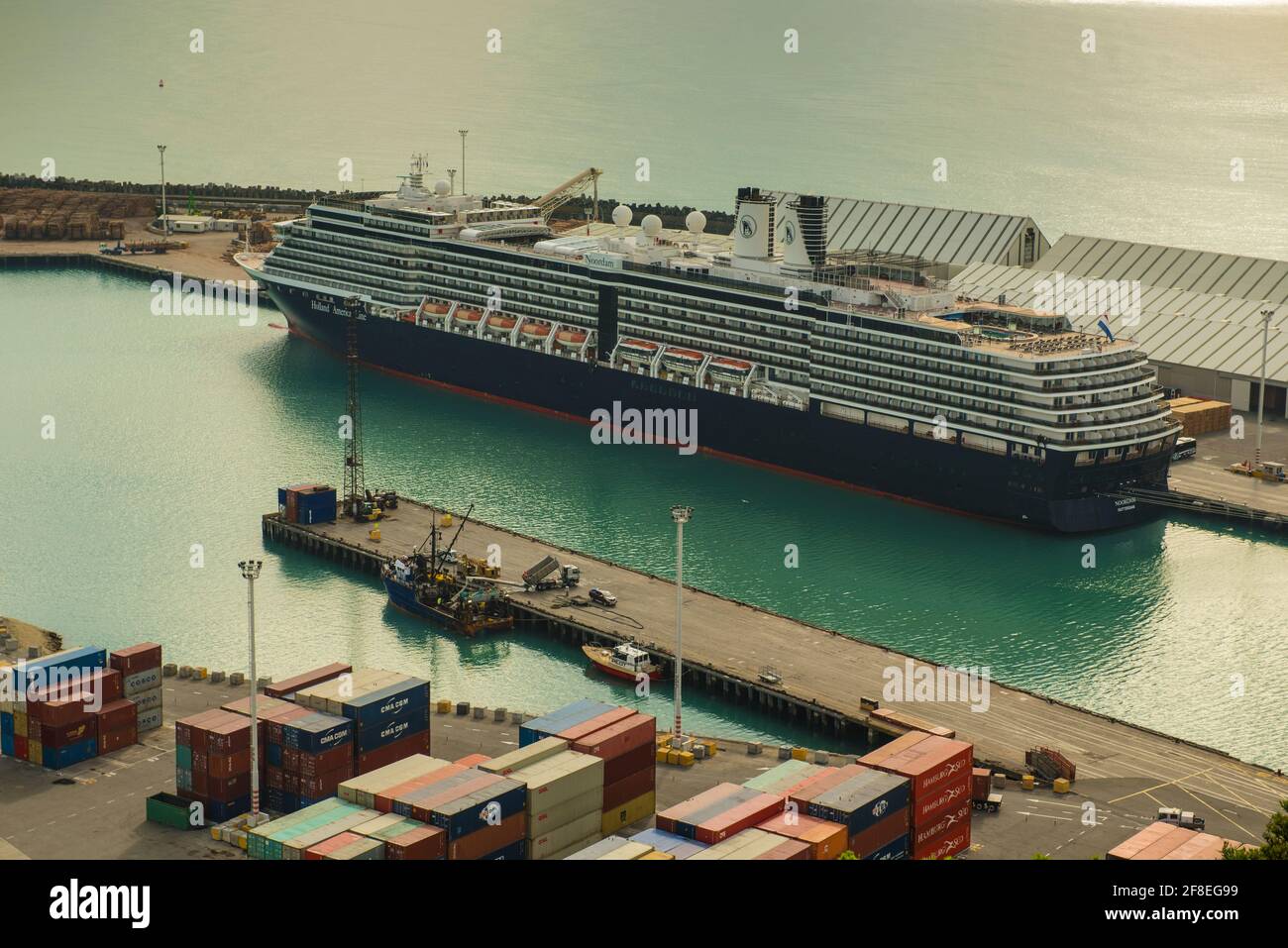 A port from Bluff hill Taken @Napier, New Zealand Stock Photo - Alamy
