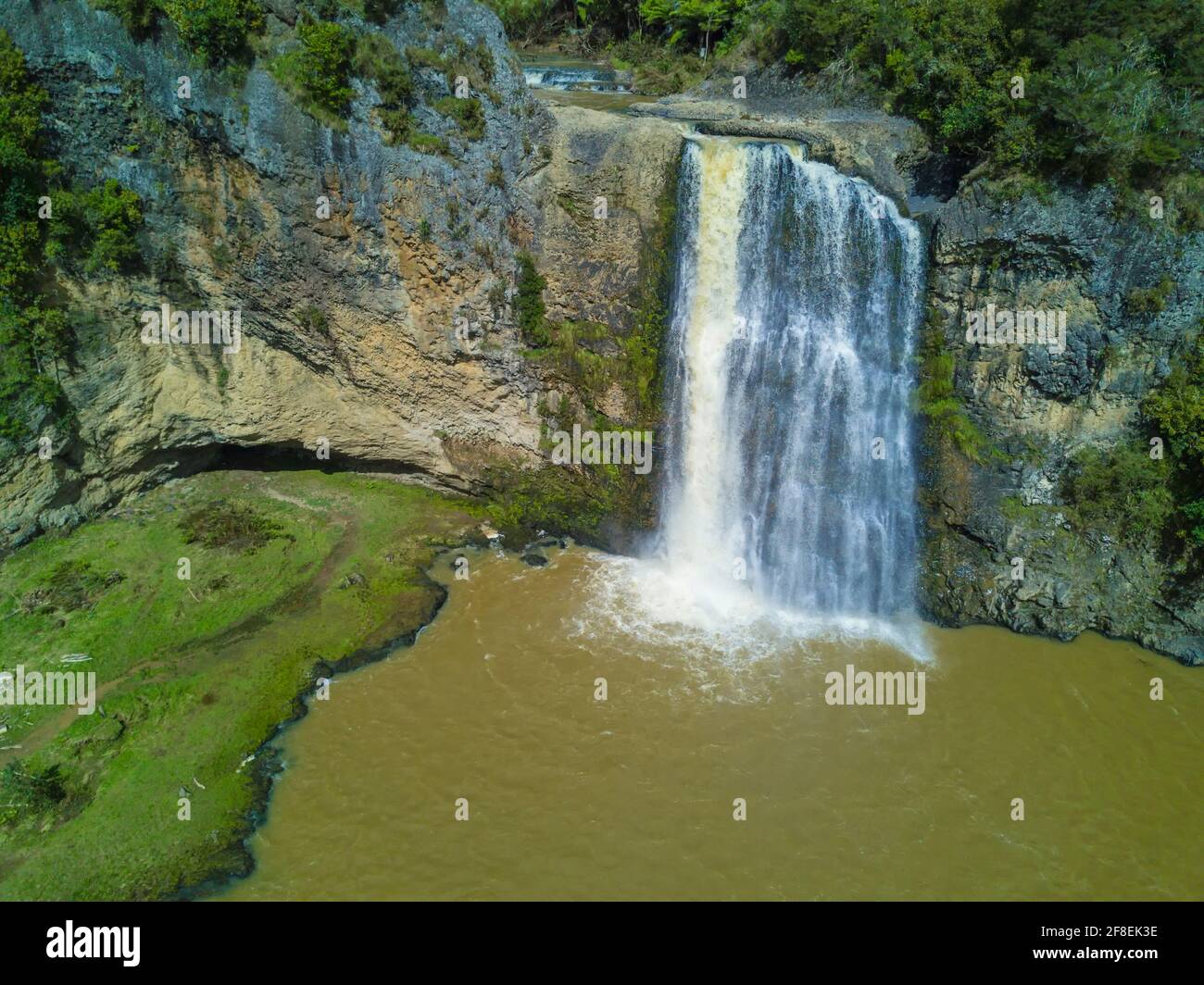 Hunua Falls is located in the western part of Hunua Ranges Regional ...