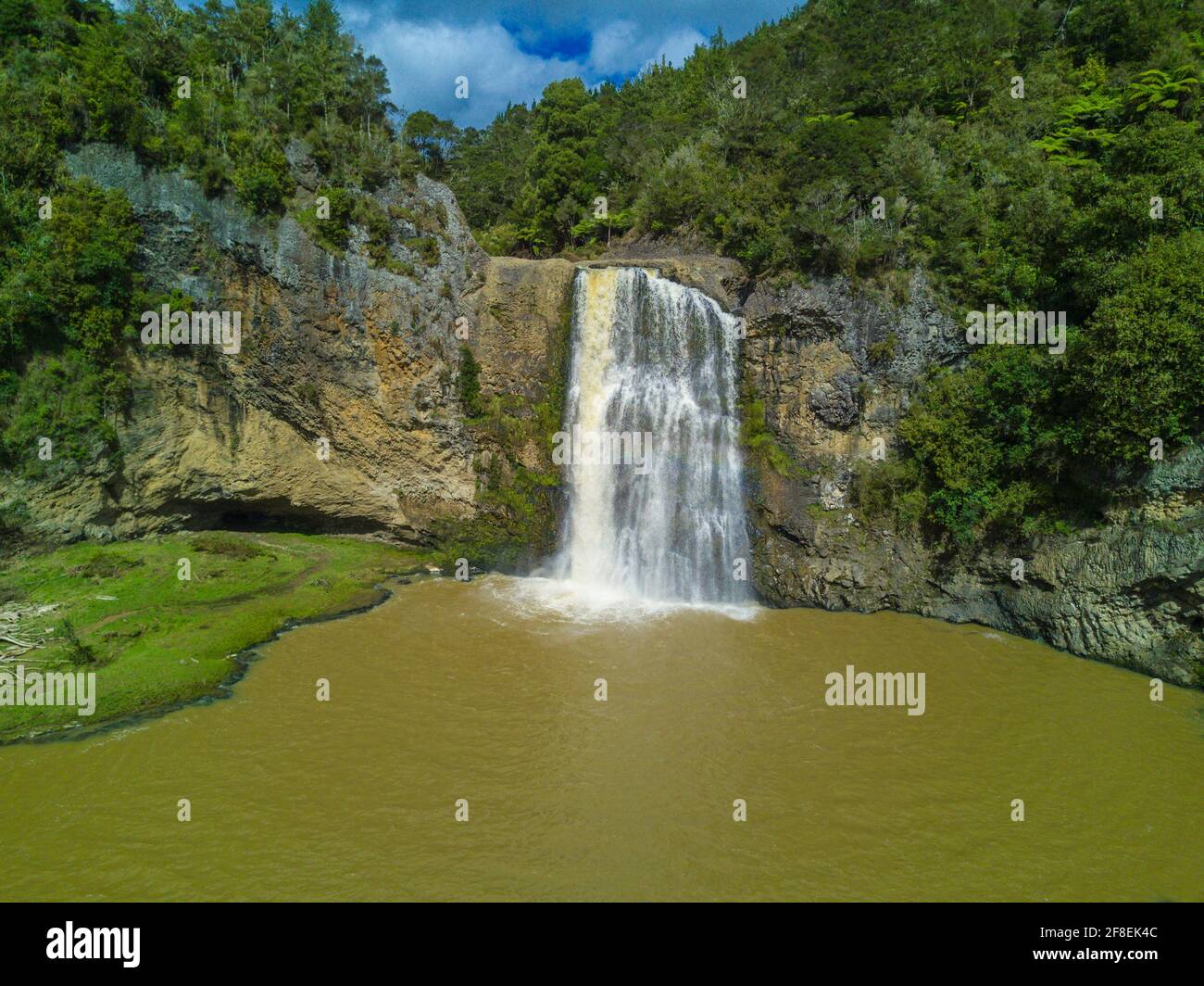 Hunua Falls is located in the western part of Hunua Ranges Regional ...