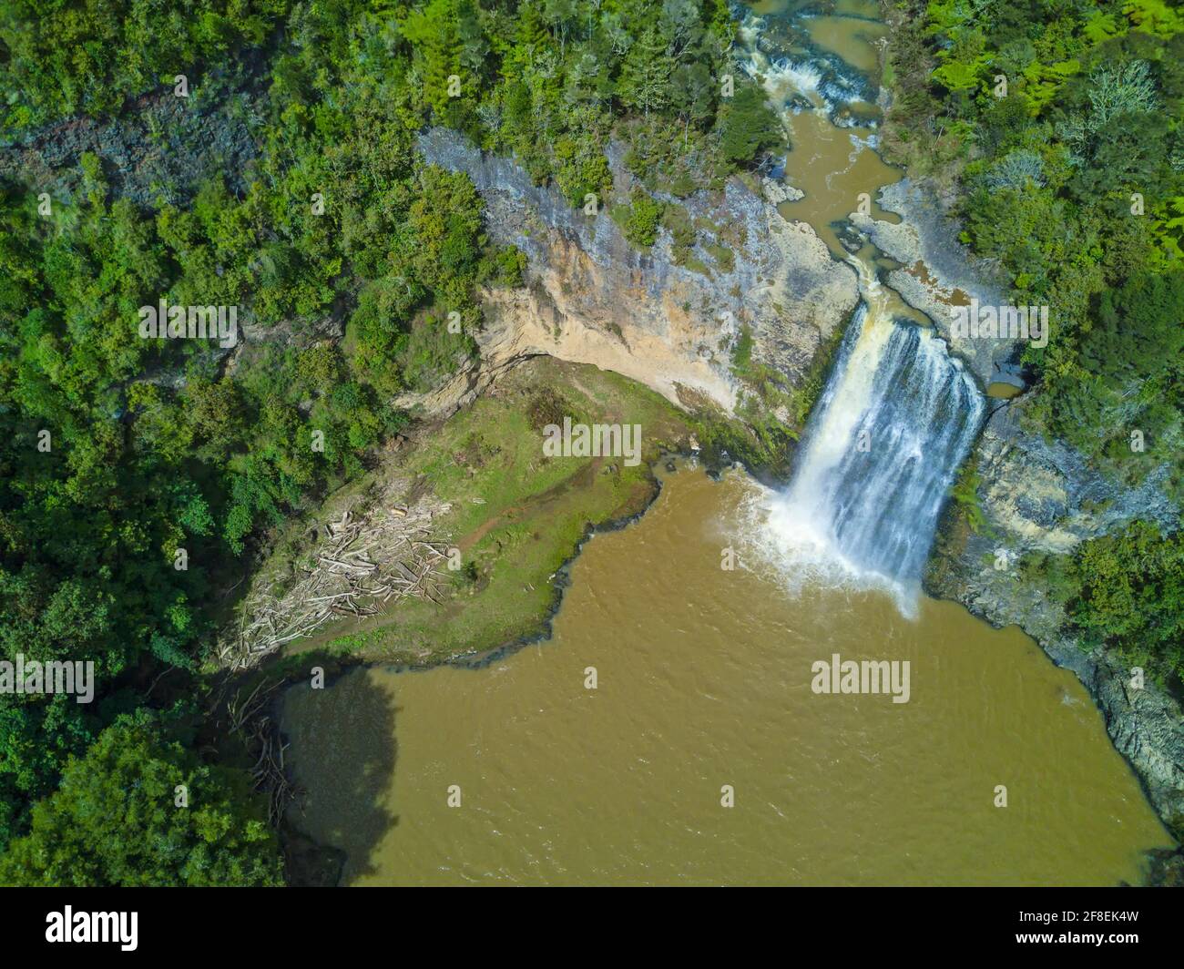 Hunua Falls is located in the western part of Hunua Ranges Regional ...