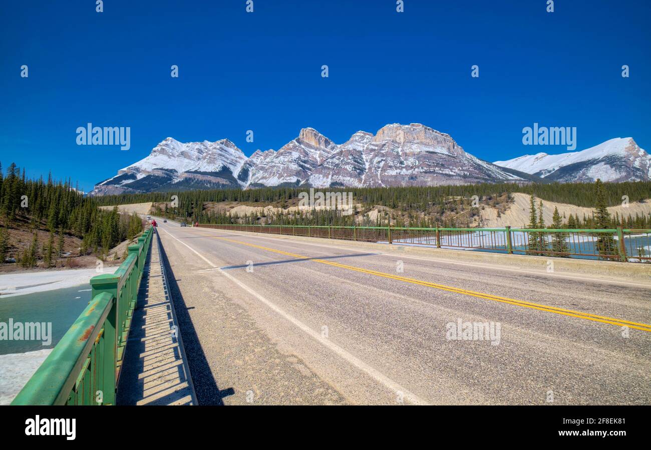 Saskatchewan river crossing hi-res stock photography and images - Alamy