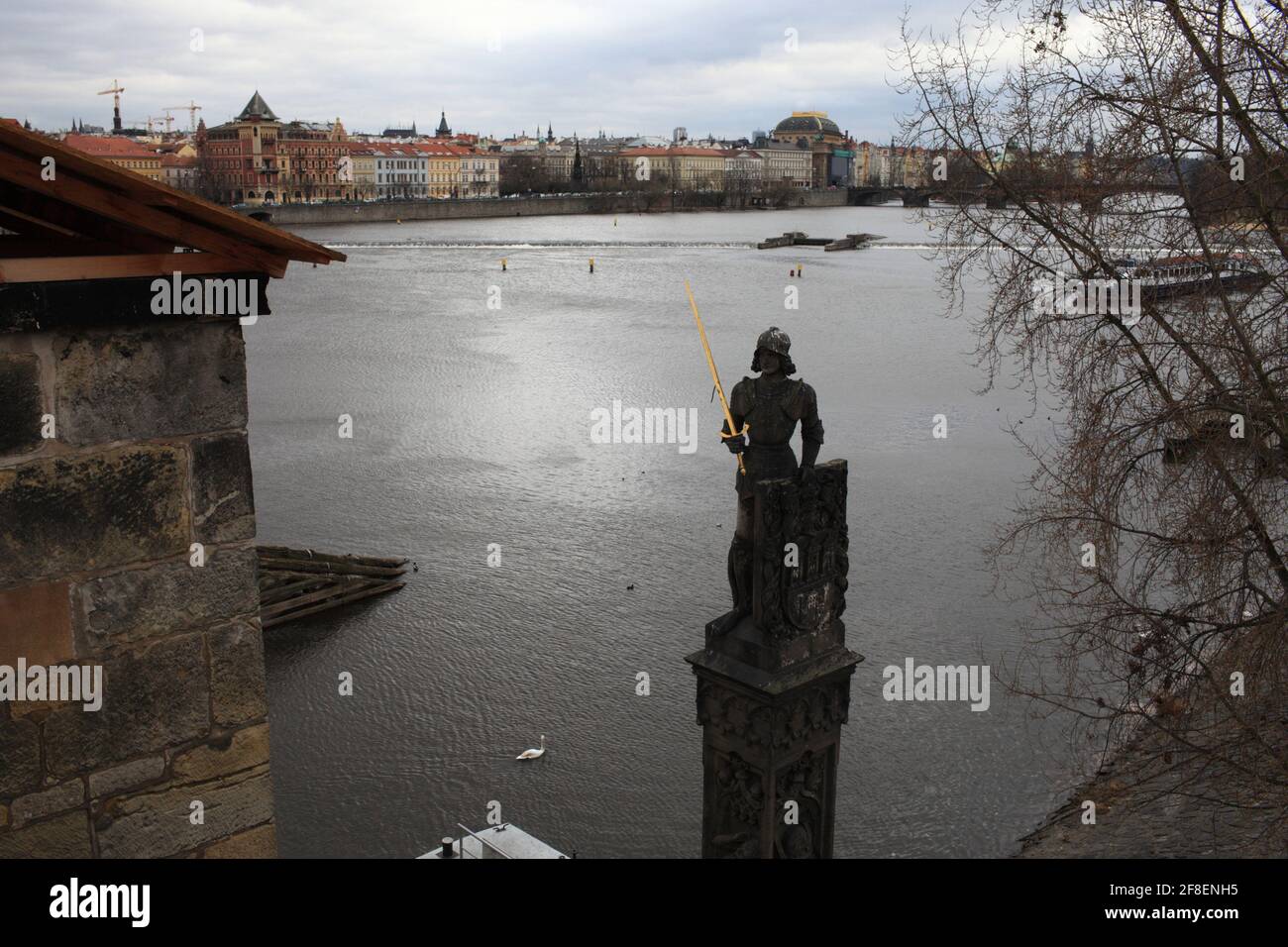 Statue of knight Brunswick on Charles Bridge, Prague Stock Photo - Alamy