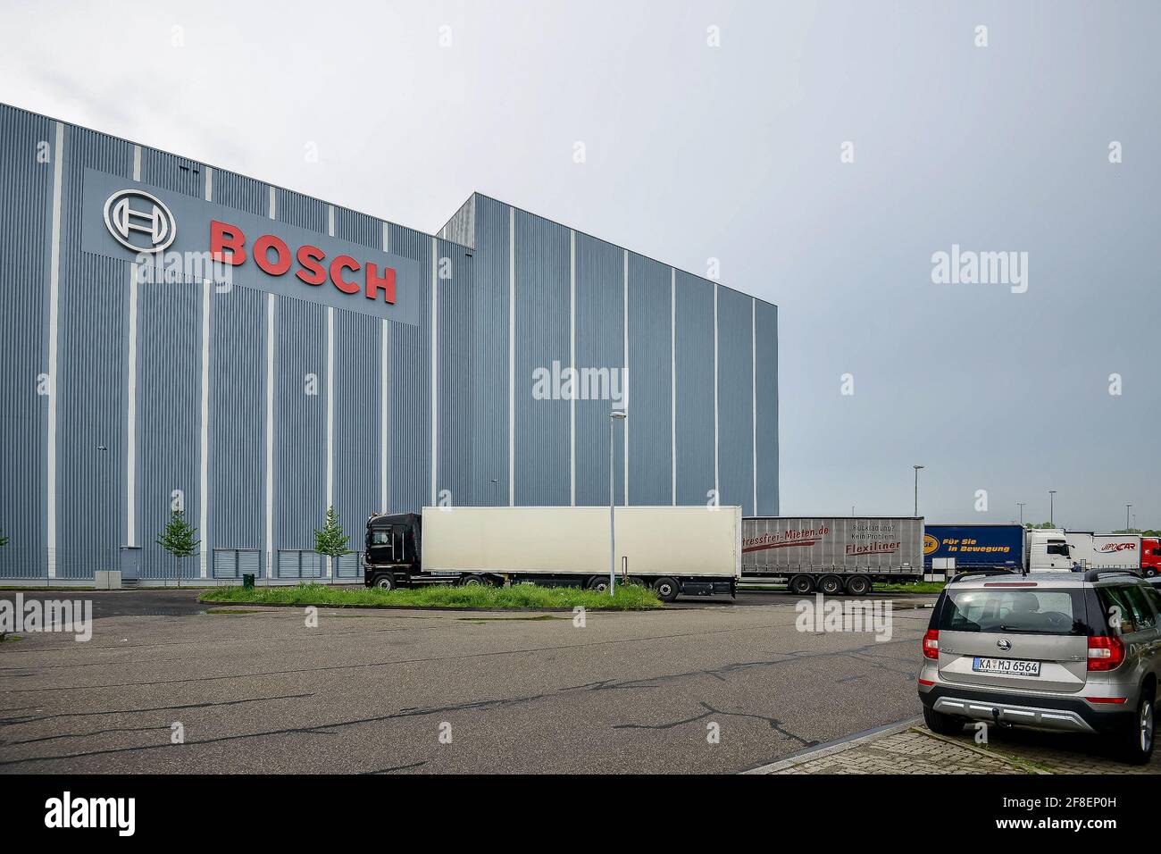 GERMANY - JUNE 2016: The new building of the BOSH factory against a ...