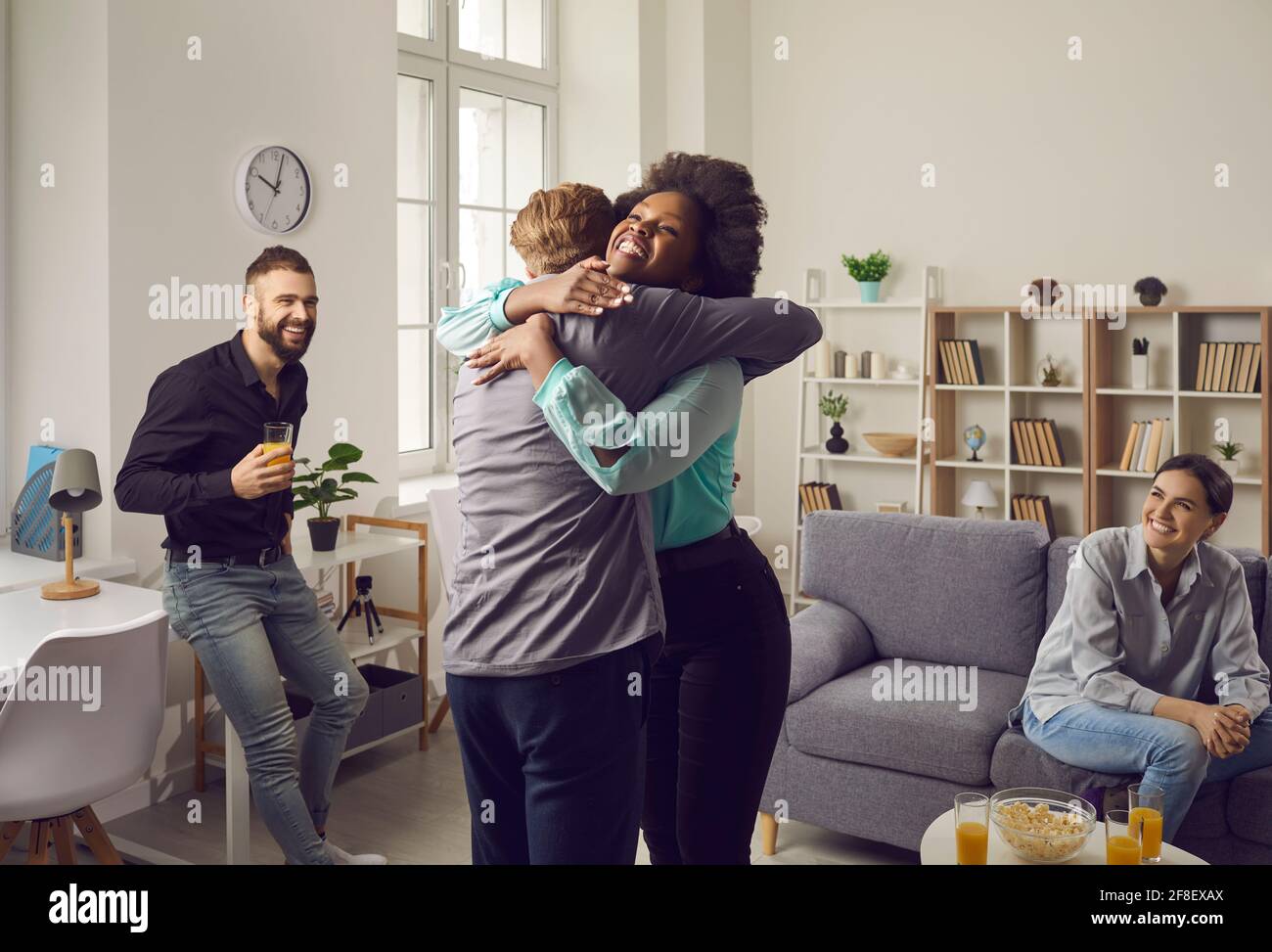 Friends the reunion hi-res stock photography and images - Alamy