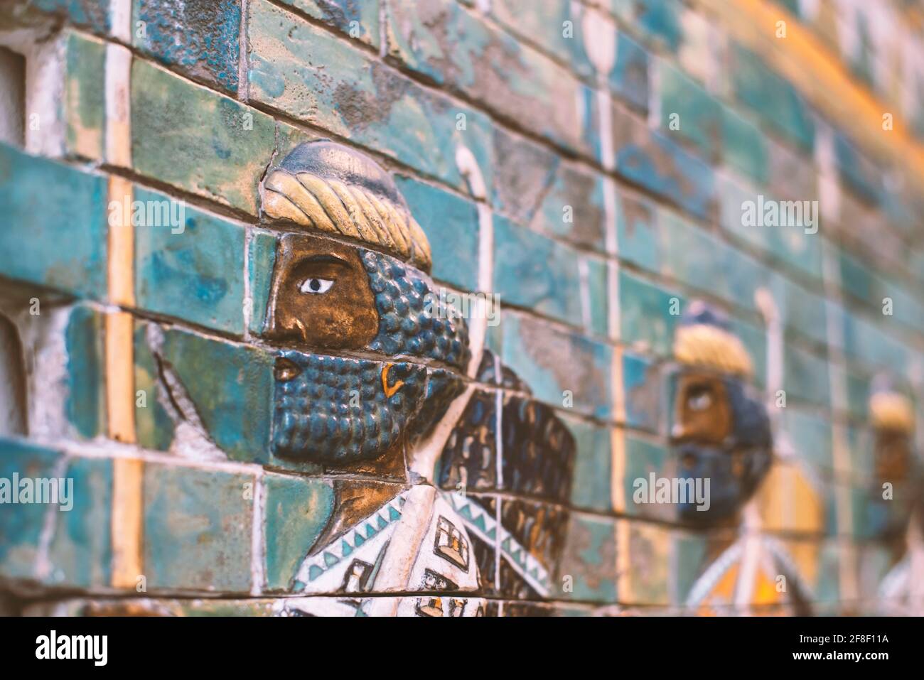 Ancient assyria hi-res stock photography and images - Alamy