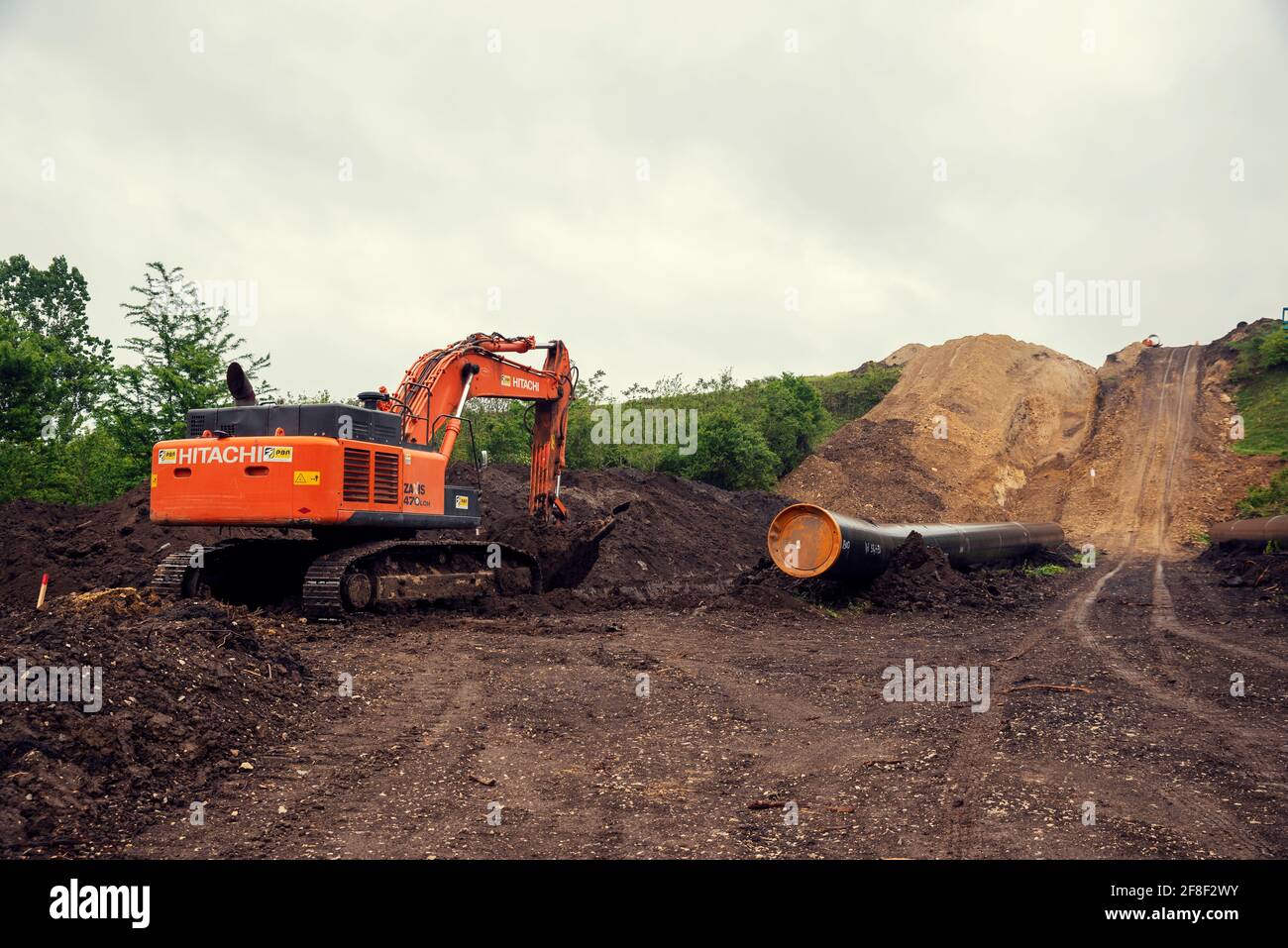 Chain excavator hi-res stock photography and images - Alamy