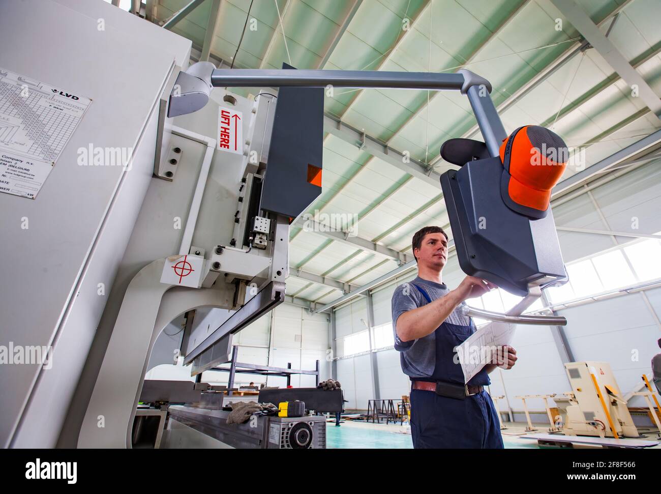 Cnc programming hi-res stock photography and images - Alamy