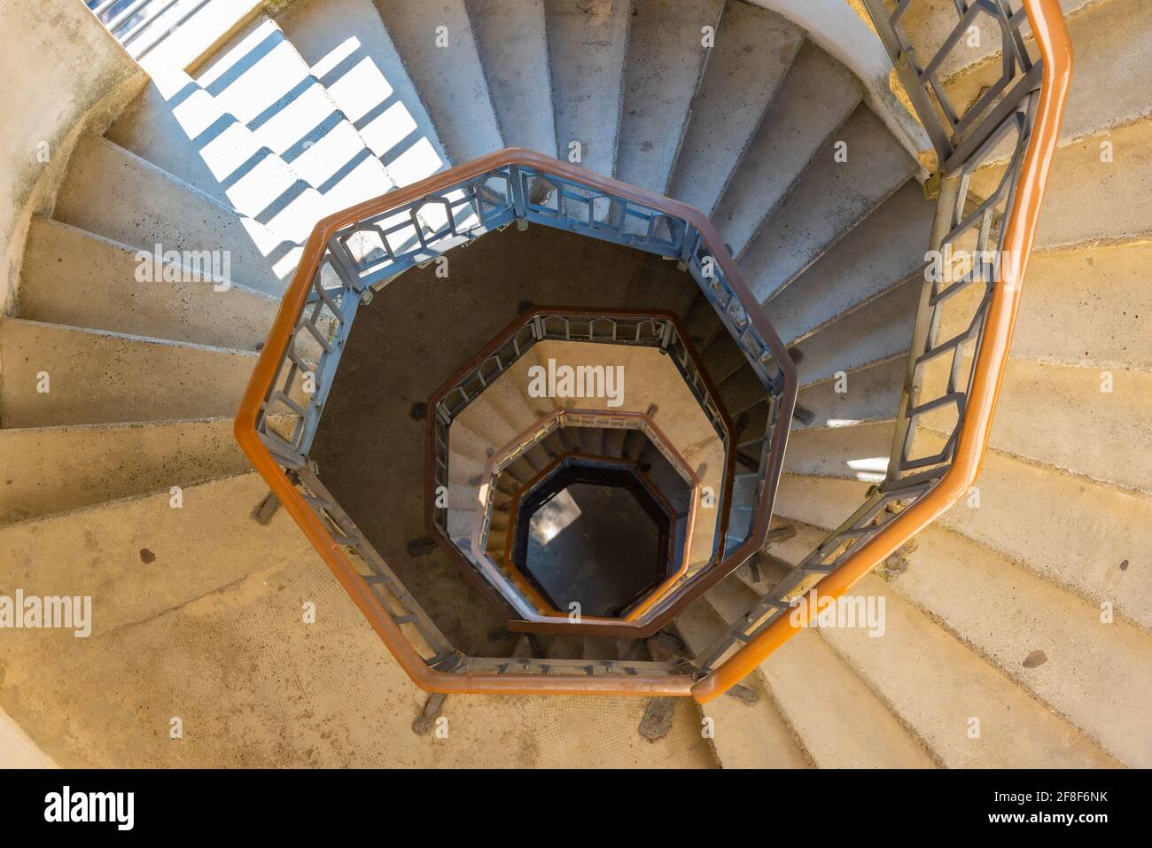 Inside a lighthouse hi-res stock photography and images - Alamy