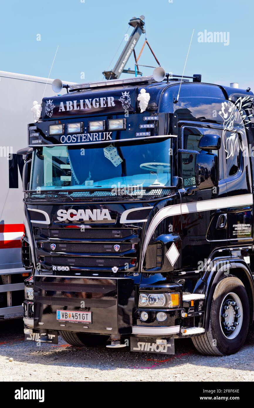 Scania r560 hi-res stock photography and images - Alamy