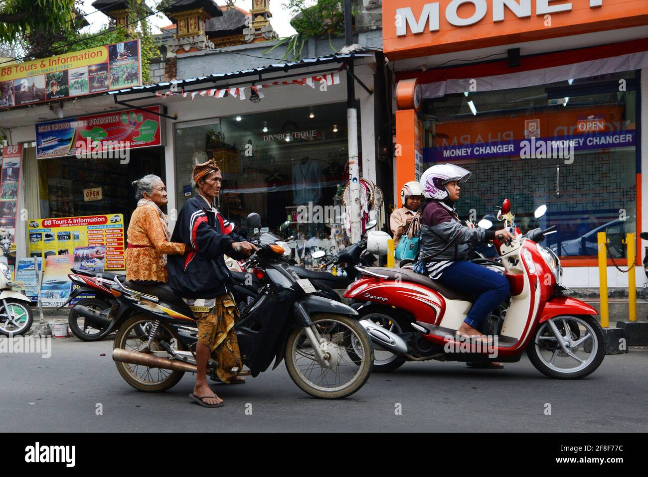 Heavy traffic in Ubud, Bali, Indonesia Stock Photo - Alamy