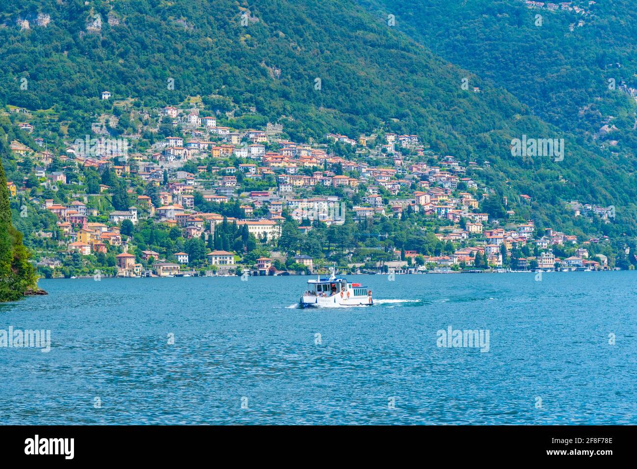 Moltrasio lake como hi-res stock photography and images - Alamy