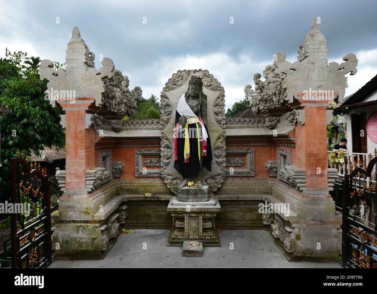 Ubud balinese culture hi-res stock photography and images - Alamy
