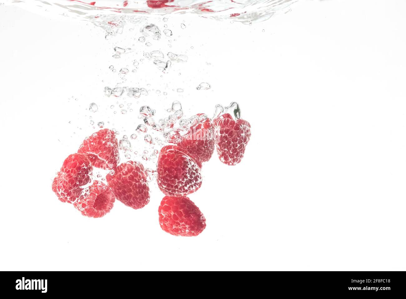 Washing raspberries hi-res stock photography and images - Alamy