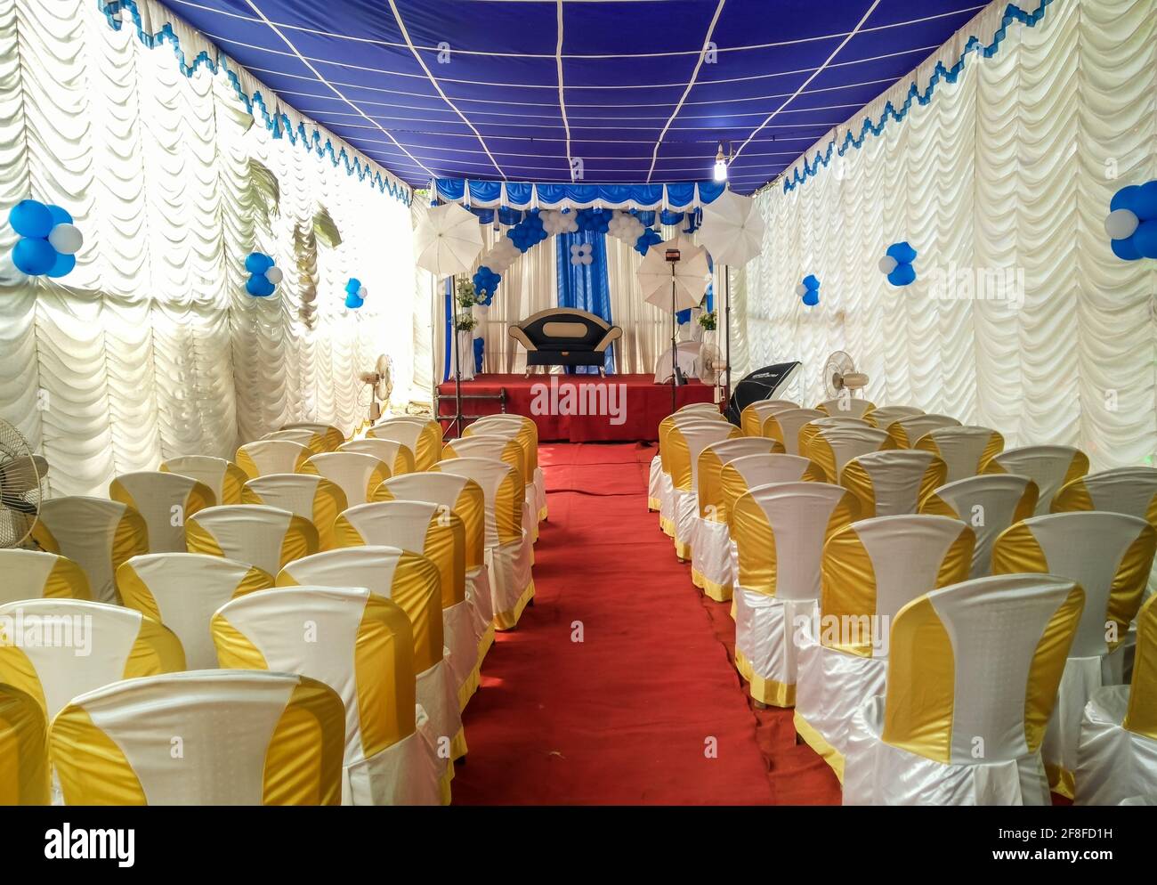 wedding stage decoration Stock Photo - Alamy