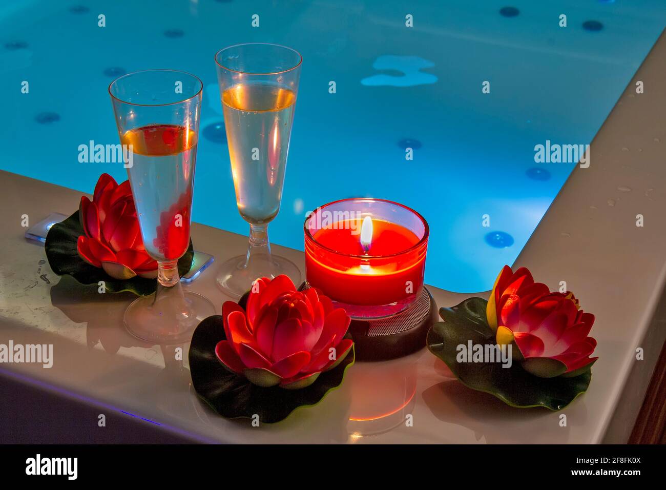 Romantic night in bath tub Stock Photo - Alamy