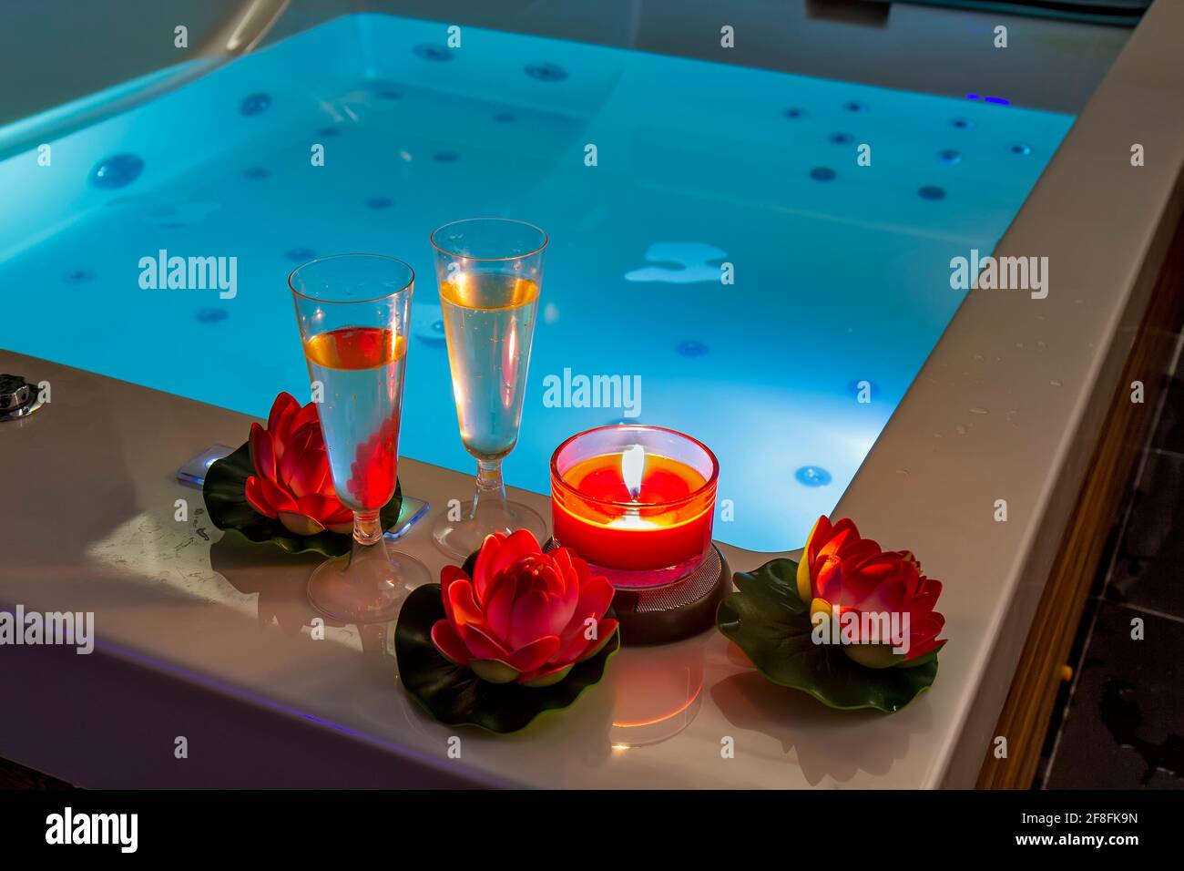 Romantic night in bath tub Stock Photo - Alamy
