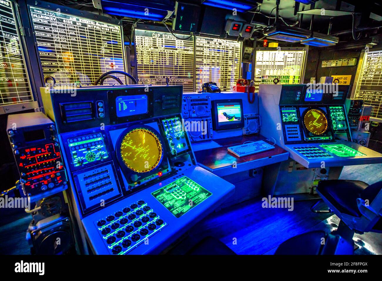 Marine radars hi-res stock photography and images - Alamy