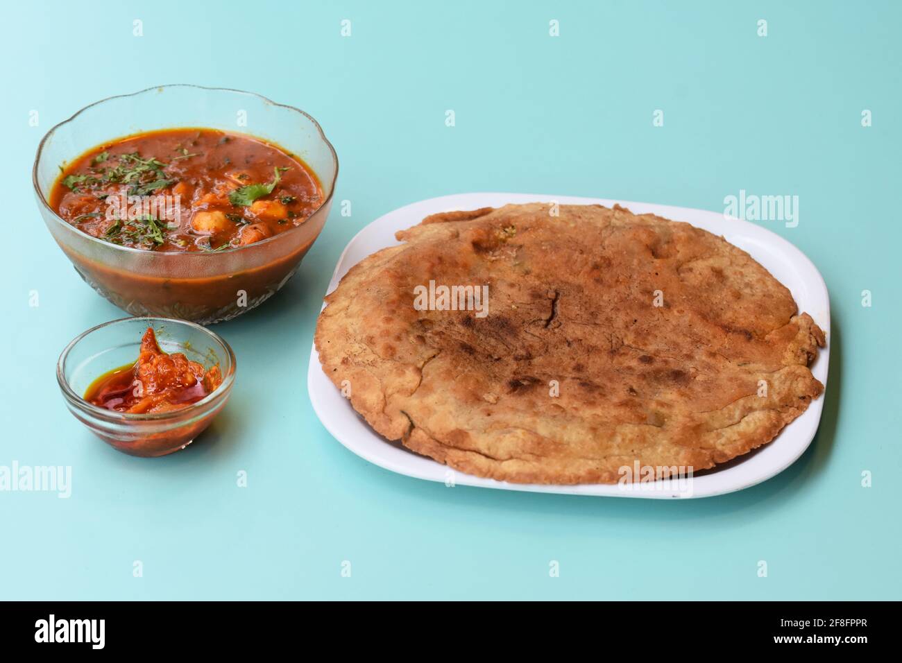 Indian flatbread - Aloo Kulcha with Choley or Stuffed Potato Bread or ...