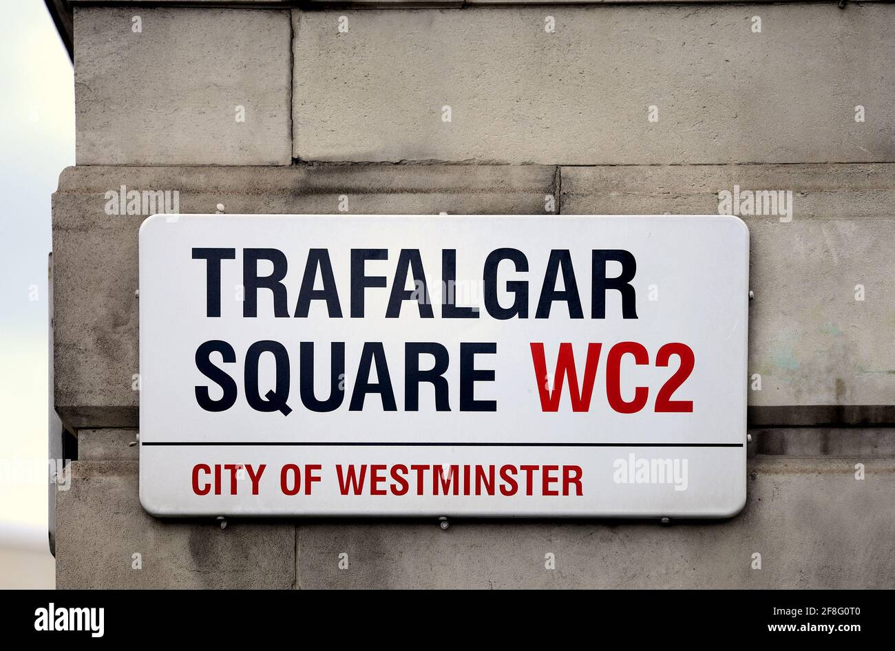 London, England, UK. Street sign: Trafalgar Square, WC2 Stock Photo - Alamy