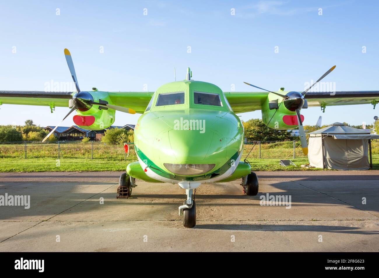 Turboprop passenger airplane hi-res stock photography and images - Alamy