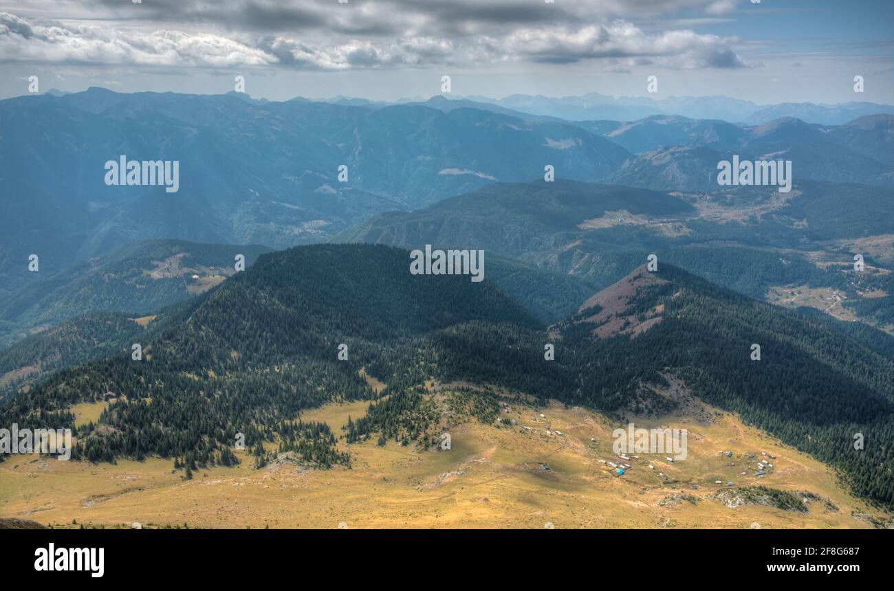 National park rugova mountain hi-res stock photography and images - Alamy