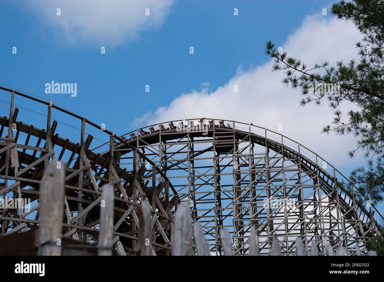 Scared on roller coaster hi-res stock photography and images - Alamy