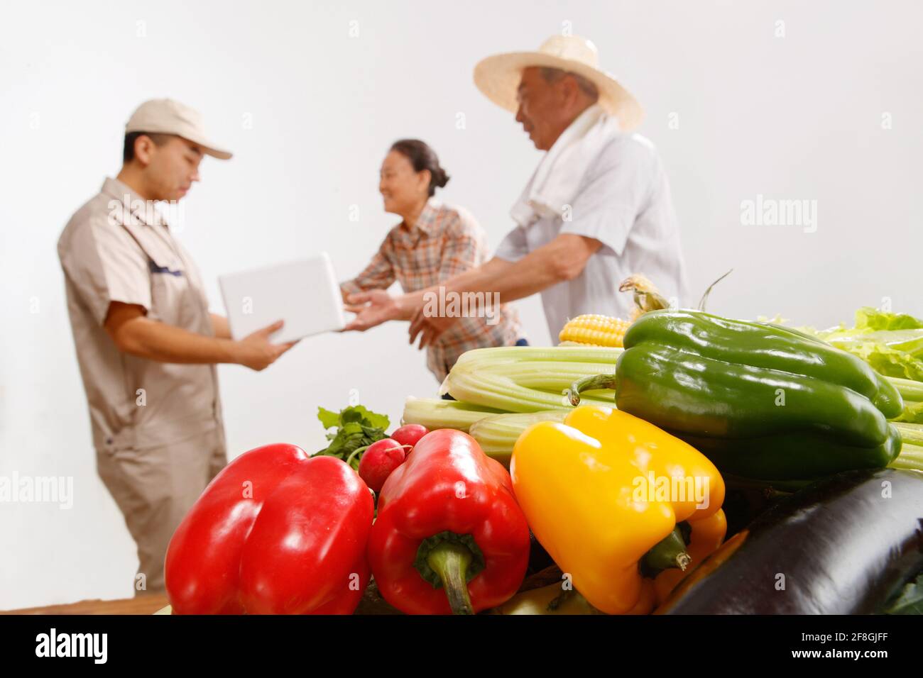 Farmers express agricultural products Stock Photo - Alamy