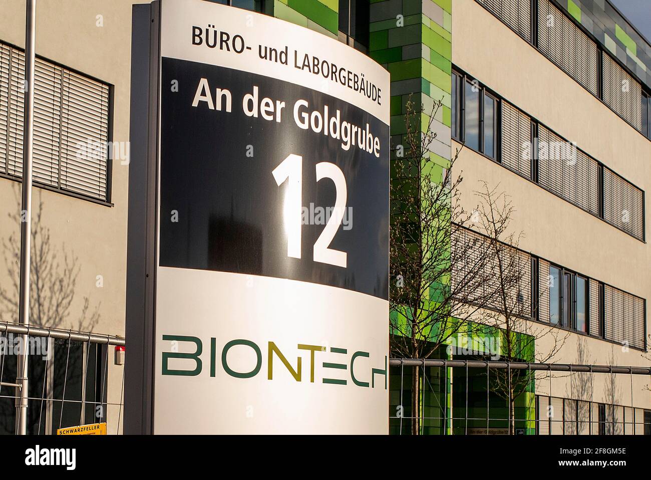 Biopharmaceutical new technologies hi-res stock photography and images ...