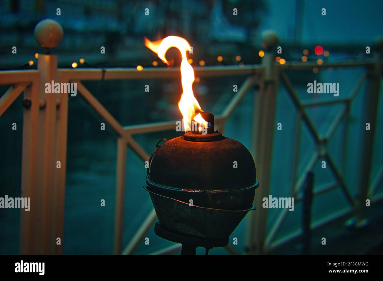 Light of burning lamp hi-res stock photography and images - Alamy