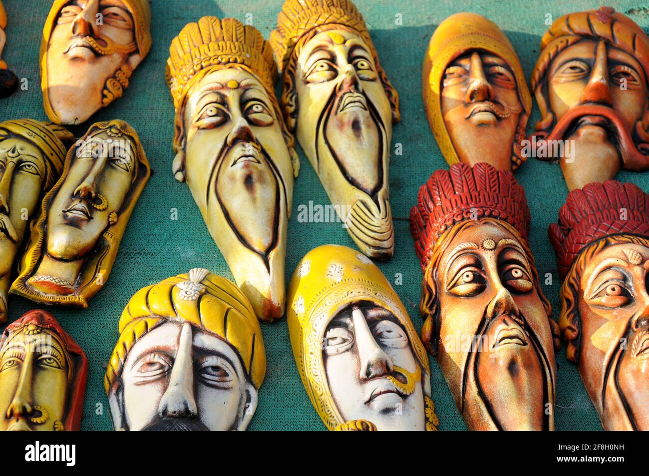 Decorative antique tribal face mask, Handcrafted traditional clay ...