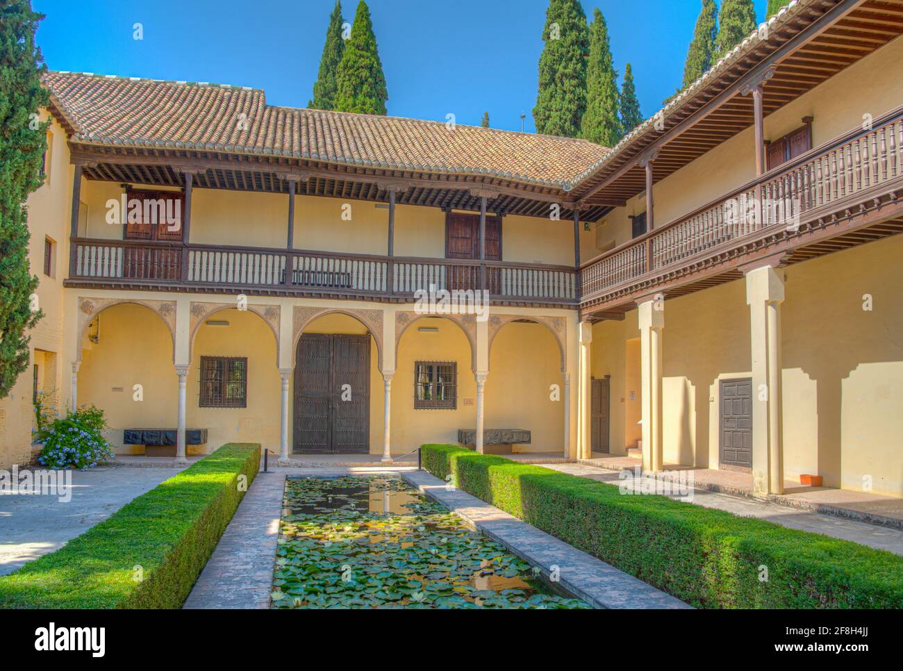 Casa del Chapiz in Spanish town Granada Stock Photo - Alamy
