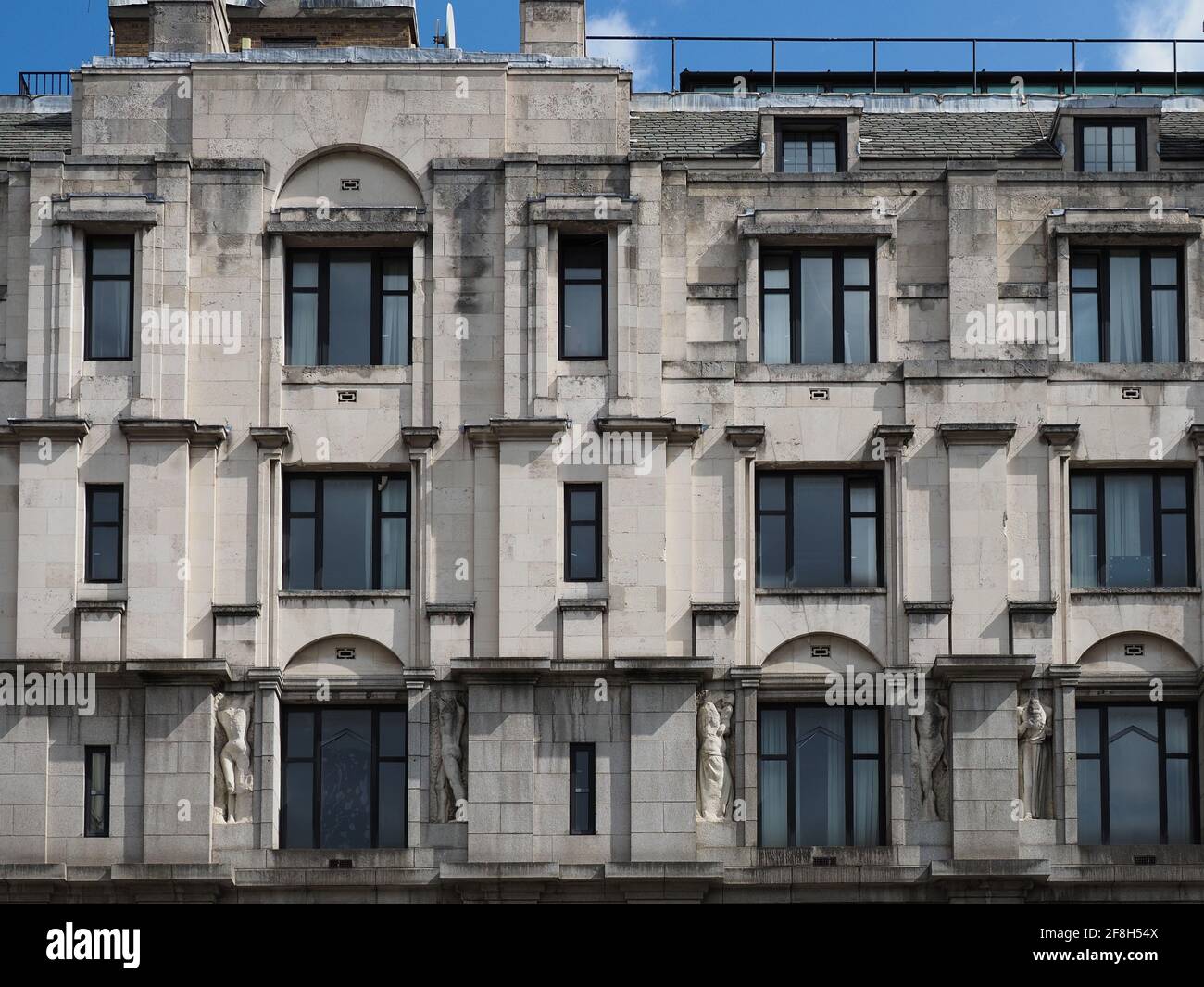 Zimbabwe House Strand High Resolution Stock Photography and Images - Alamy