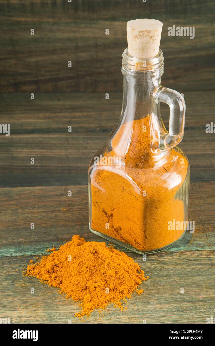 Turmeric Powder - Curcuma longa Stock Photo - Alamy