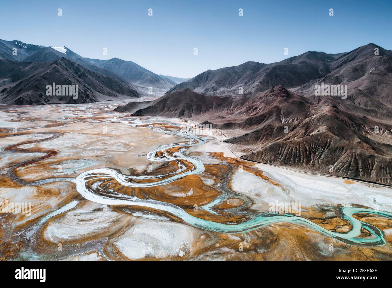 Natural scenery of Tibetan rivers and mountains Stock Photo - Alamy