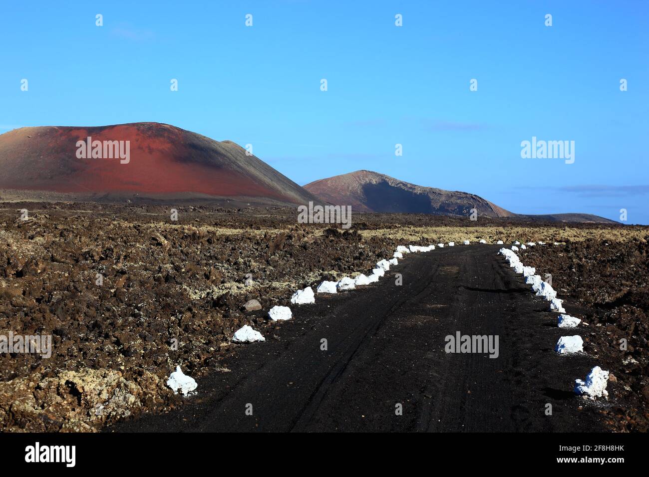 Montana Caolorada, Parque Natural de los Vulcanes, landscape at Montano ...