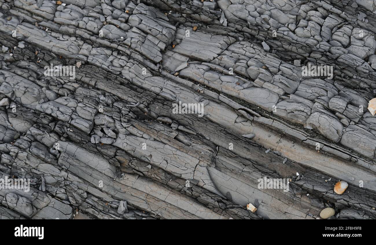 Striped rock hi-res stock photography and images - Alamy